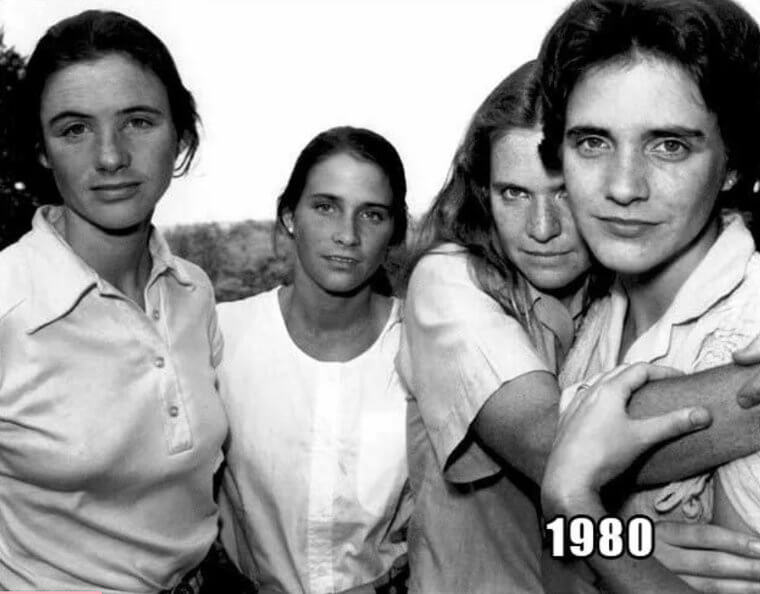These Sisters Took the Same Photo Every Year for 40 Years ...