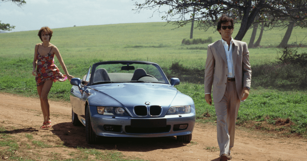 James Bond Movie Secrets and Easter Eggs Not Even Super Fans Know ...